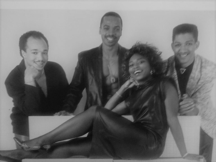 De'lacy - Hideaway (Deep Dish Remix) (1995) - EDMclassics